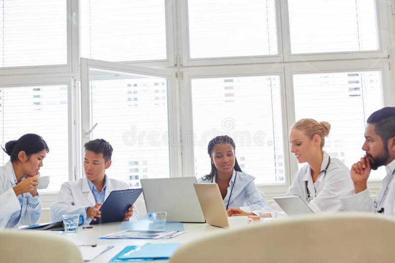 Doctors in Computer Workshop Stock Photo - Image of technology, doctor ...