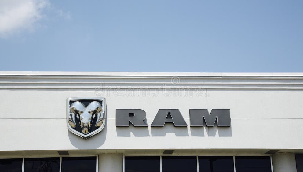 Dodge Ram Truck Logo fotografia editorial. Imagem de logotipo - 96222807