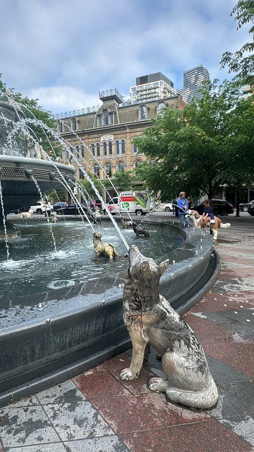 Dog Fountain at Berczy Park in Toronto, Canada Editorial Stock Photo ...