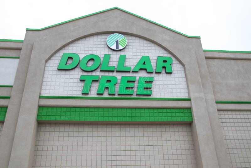 Dollar Tree Retail Store Covid-19 Now Hiring And Holiday Signs At The ...