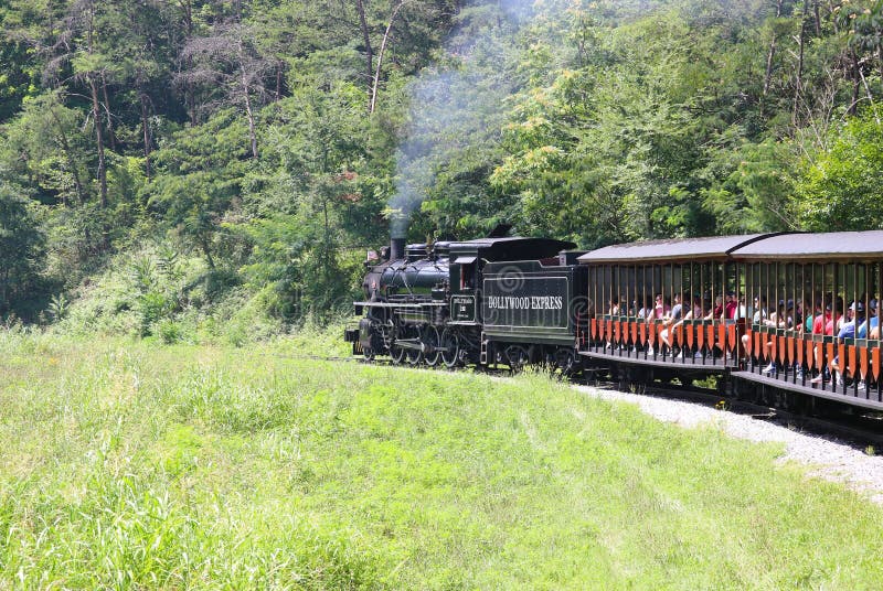 The Dollywood Express Traveling through the Woods. Editorial Stock ...