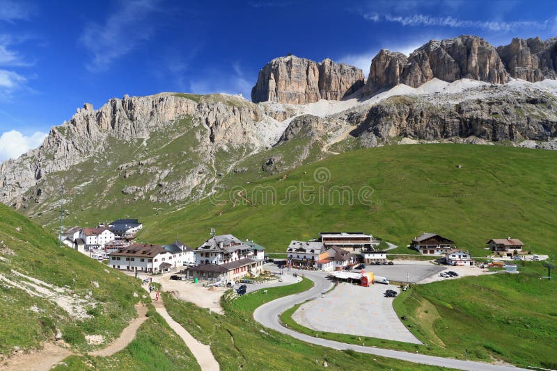 Dolomiti - Pordoi pass stock image. Image of green, dolomiti - 25406201