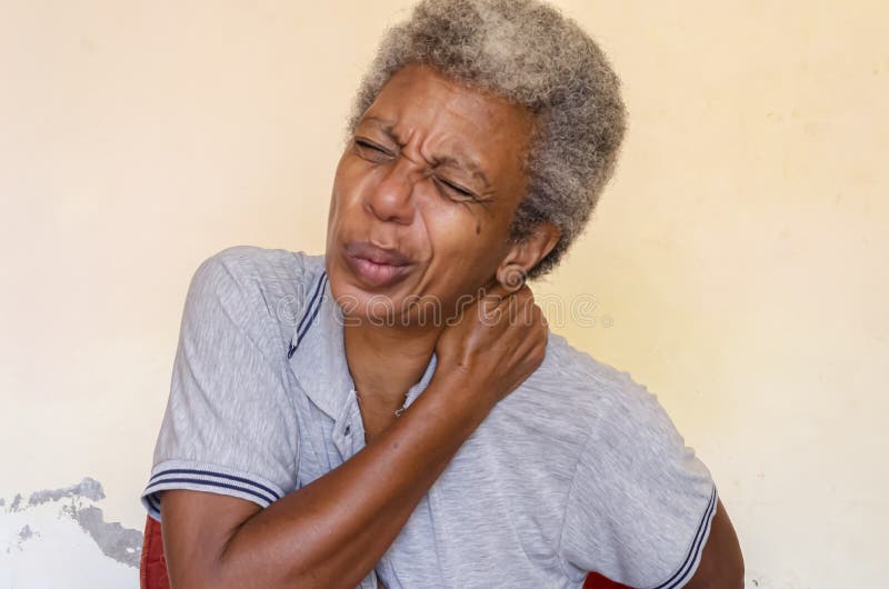 Dolor Insoportable En El Hombro Foto De Archivo Imagen De Cara Agudo 190481696