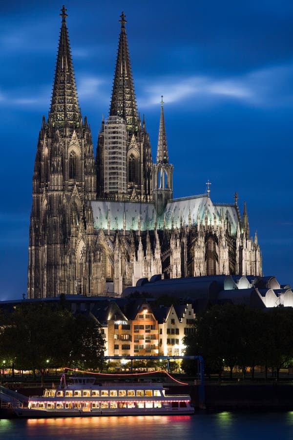 Dom in Cologne at sunset stock image. Image of river, germany - 6914263