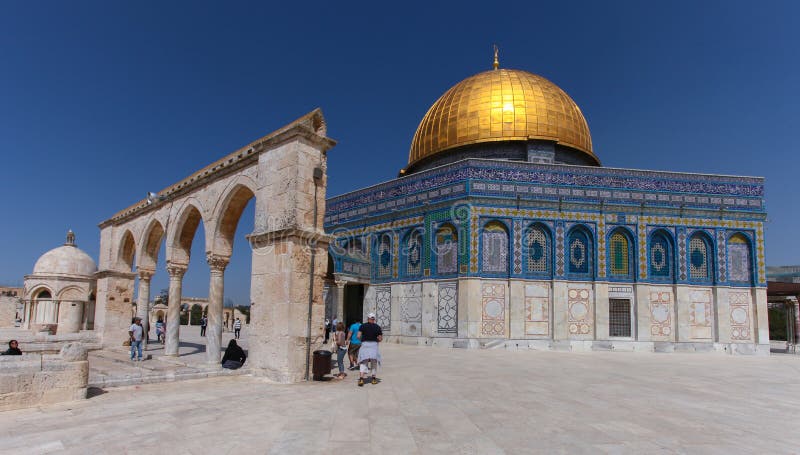 The Dom of Rock on the Temple Mount Editorial Image - Image of travel ...