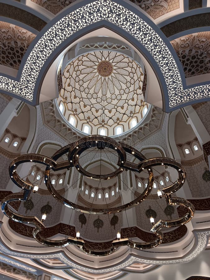 Dome Ceiling of Mosque in Dubai, United Arab Emirates Editorial Stock ...