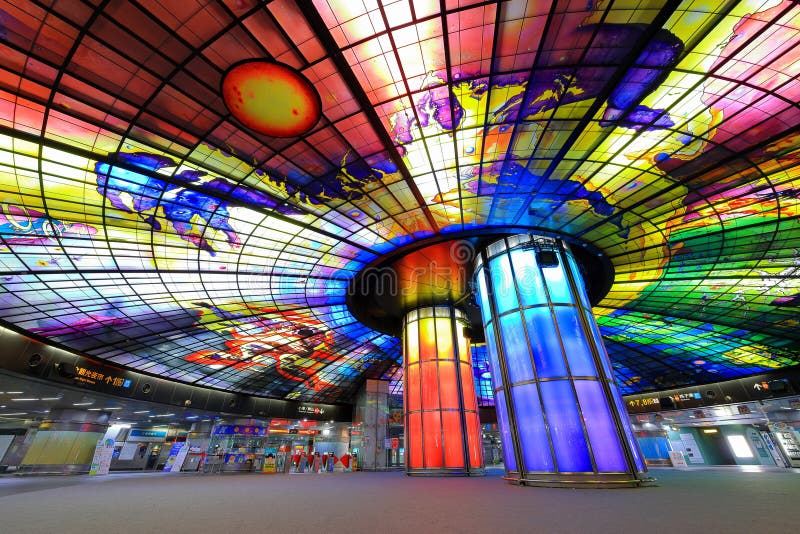 Dome of Light (the Largest Glass Work in the World) at Formosa ...