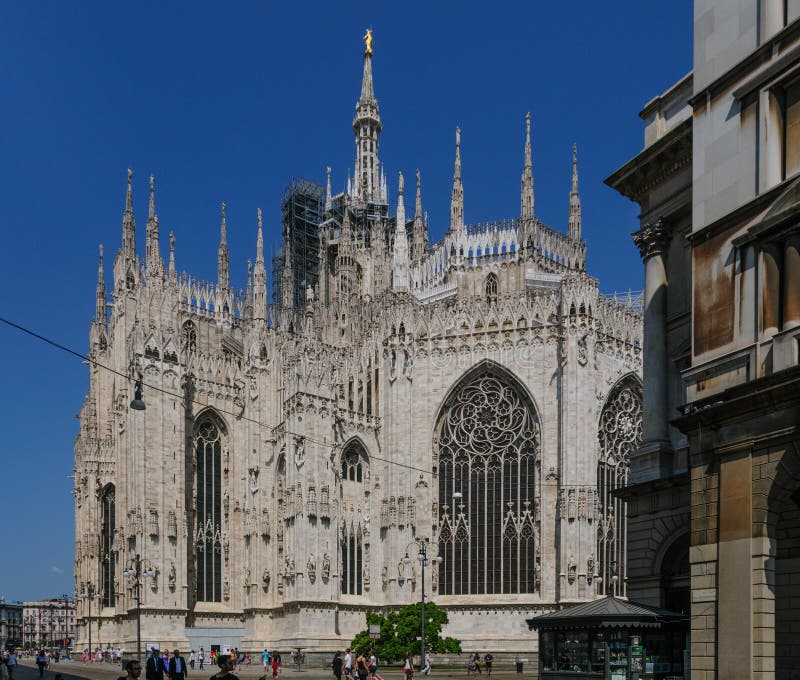 The Dome in Milan editorial photography. Image of marble - 100073942