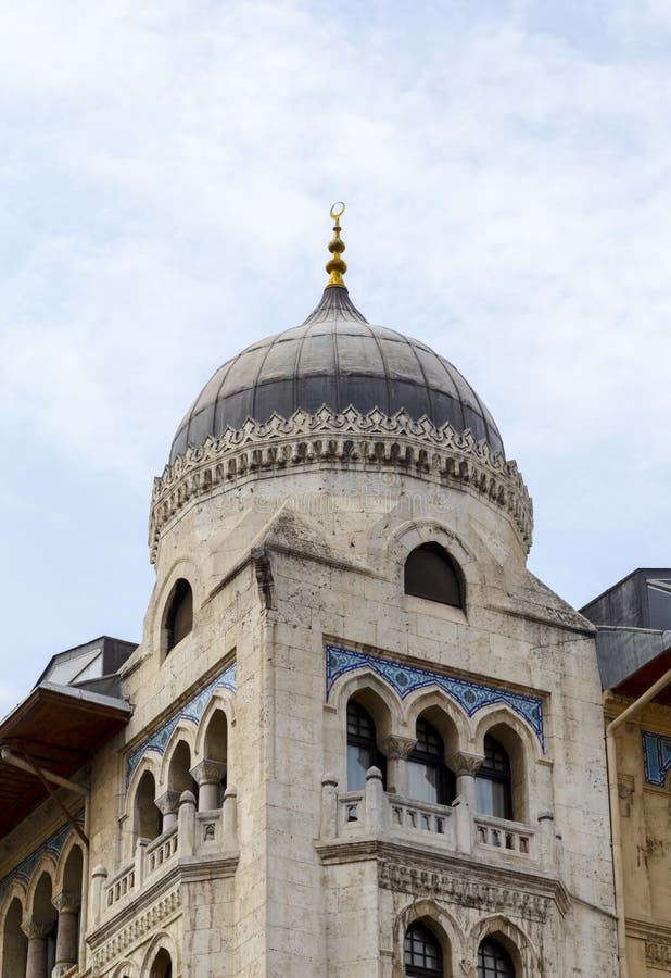 Dome over building. stock photo. Image of columns, pattern - 59143478