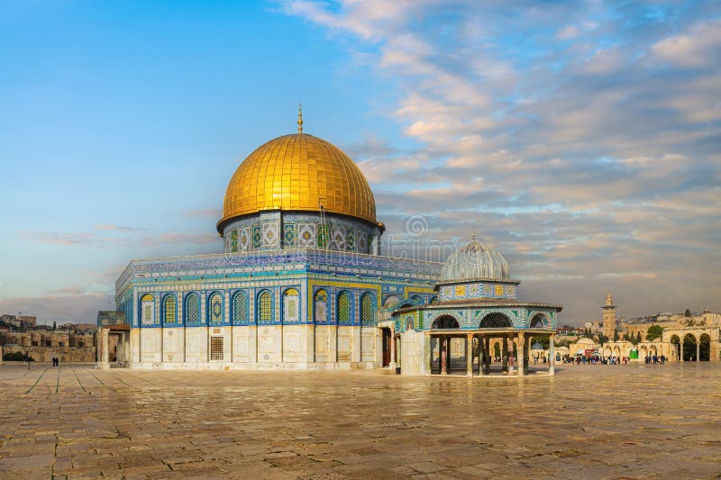 The Dome of the Rock on the Temple Mount in Jerusalem, Israel Editorial ...