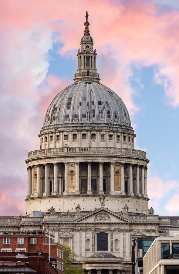 Dome of St. Paul S Cathedral at Sunset, London, UK Stock Illustration ...