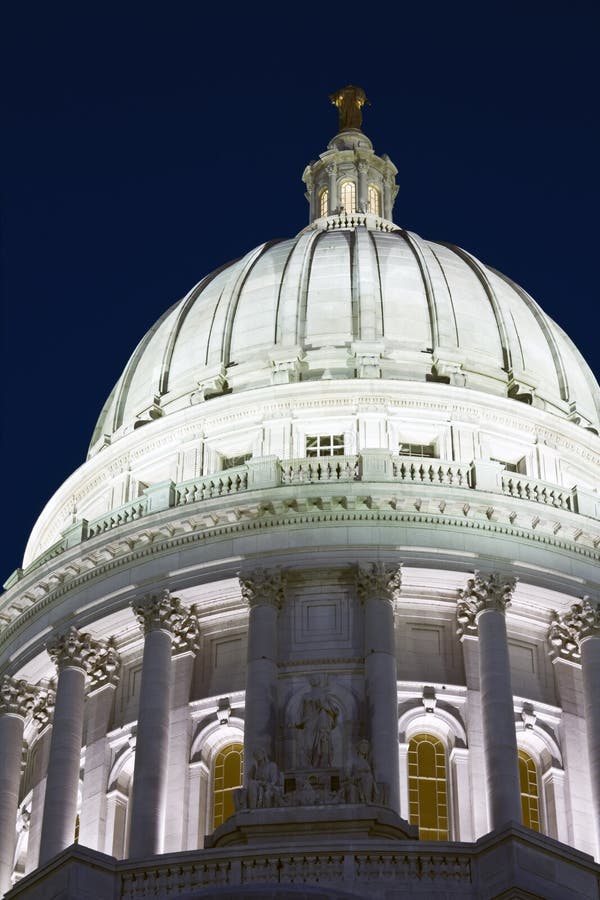 Dome of State Capitol stock photo. Image of milwaukee - 9465412