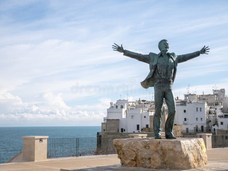 Domenico Modugno Statue in Polignano a Mare Editorial Stock Photo ...
