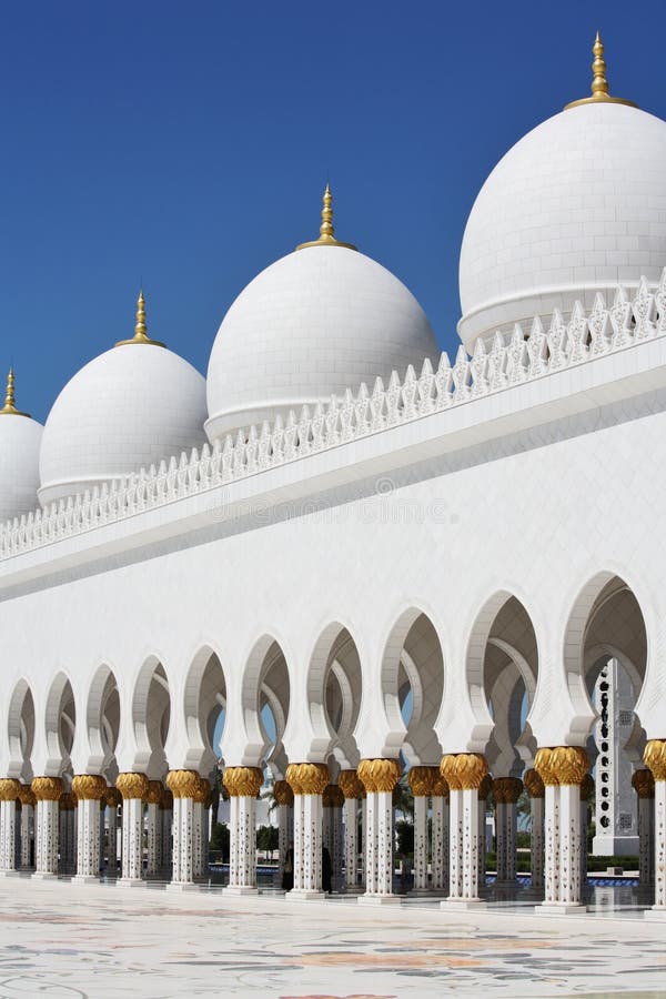 Domes of Sheikh Zayed Mosque in Abu Dhabi Stock Image - Image of marble ...