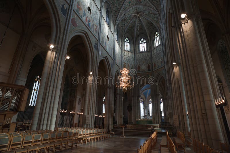 Uppsala domkyrka redaktionell arkivfoto. Bild av stad - 18906178