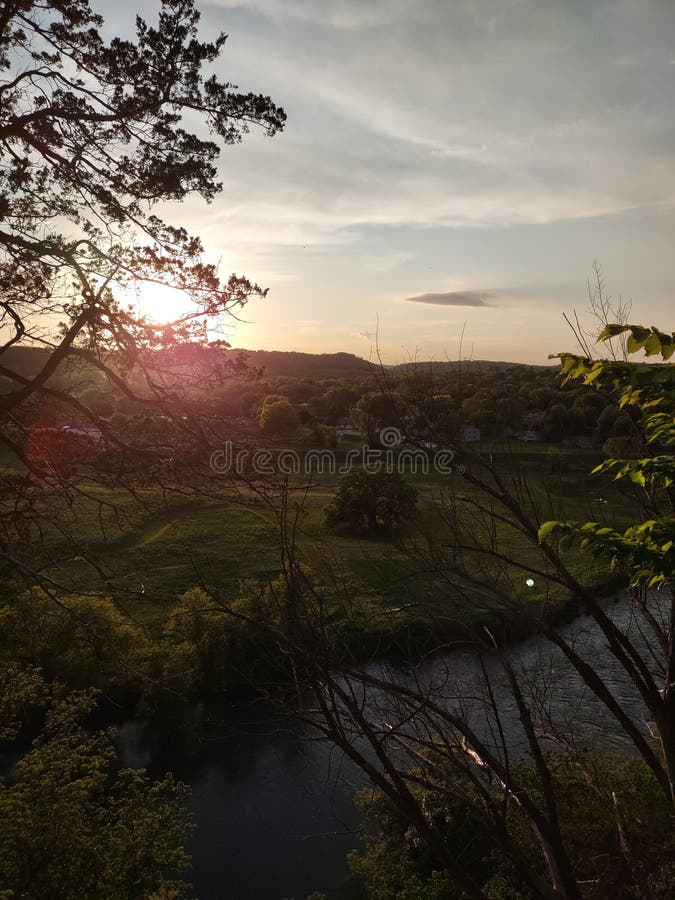 It Don& X27;t Even Seem Real Stock Image - Image of nature, leaf: 223788721