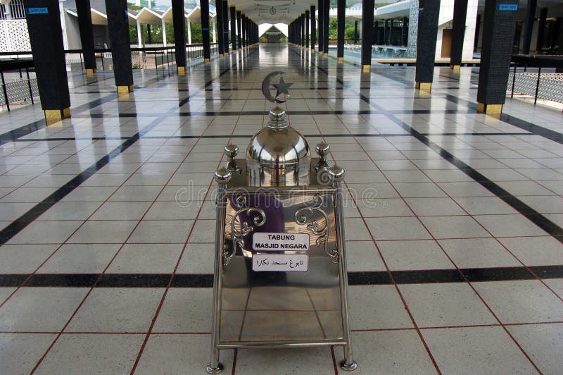 Malaysia Mosque with Muslim Pray in Malaysia, Female Malaysian M Stock ...