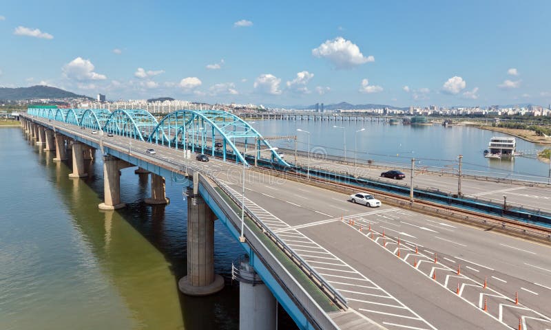Dongjak Bridge Over Han River Stock Image - Image of hangan, marking ...