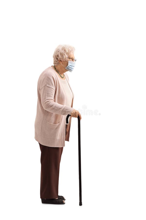 Donna Anziana Con Un Bastone E Una Maschera Protettiva Immagine Stock ... Donna Anziana Con Un Bastone E Una Maschera Protettiva Immagine Stock ...