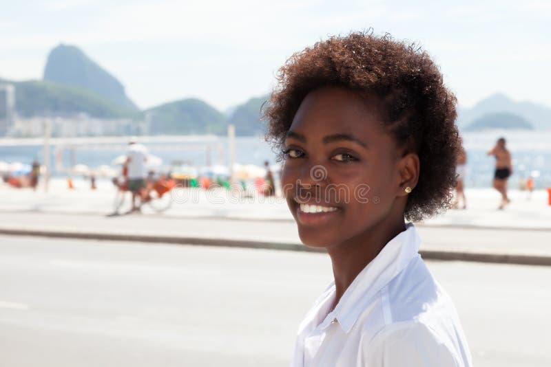 Donna Brasiliana Tipica a Rio De Janeiro Fotografia Stock - Immagine di ...