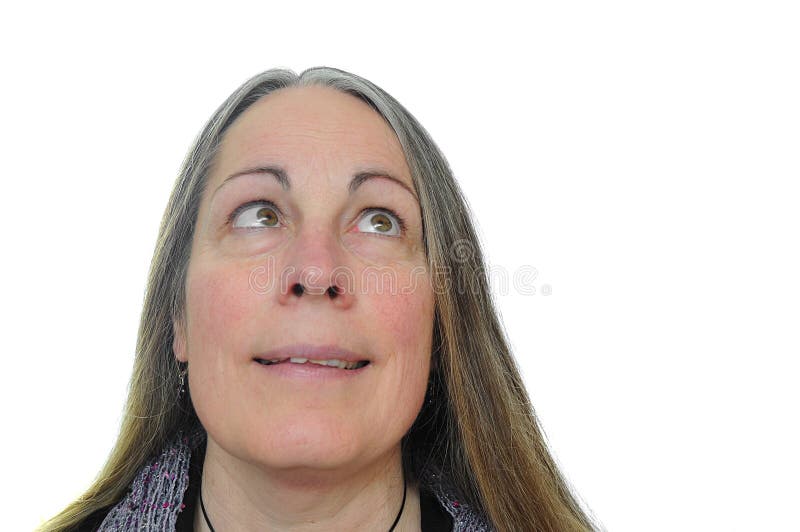 Giovane Donna Che Guarda Verso L'alto Immagine Stock - Immagine di ...