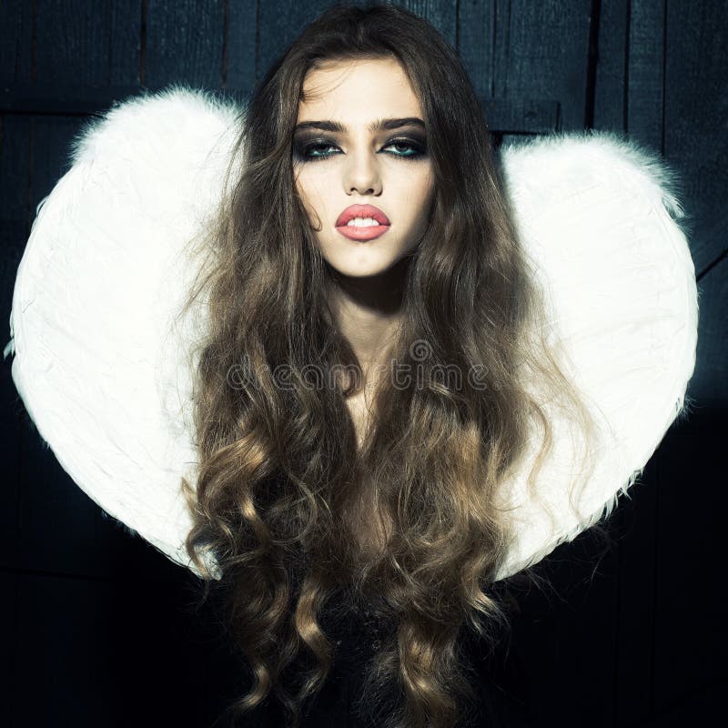 Angelo Nero Simbolo Del Giorno Di San Valentino Angel Cupido Concetto ...