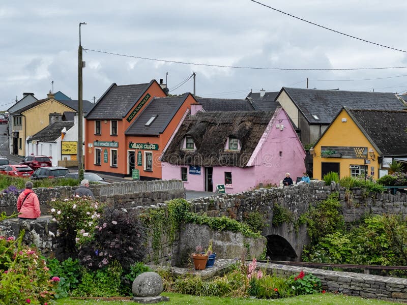 Doolin Village editorial image. Image of rural, cottage - 225318060