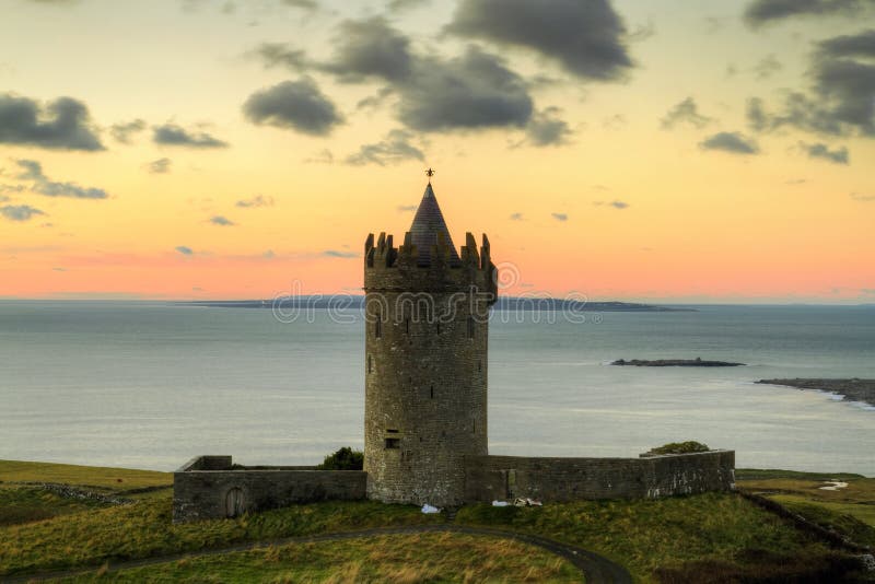 Doonagore castle stock photo. Image of coast, ireland - 17302690