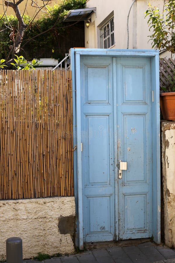 Door - Aperture in the Wall Stock Photo - Image of premises, doorway ...