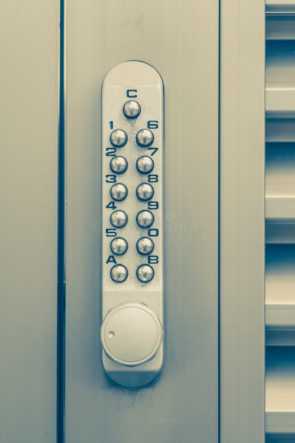 Door Pin Keypad With Numbers Stock Photo - Image of modern, access ...