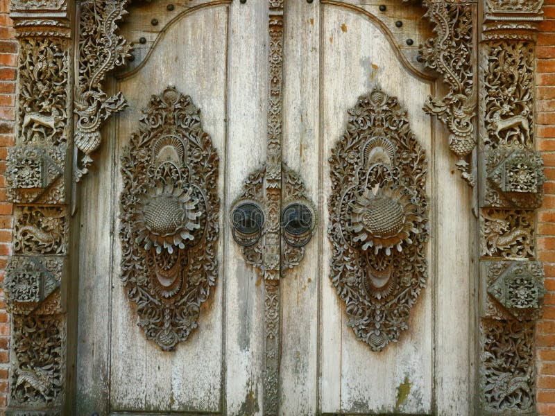 The Door of the Teak Wood Materials are Motorized Ancient Javanese ...