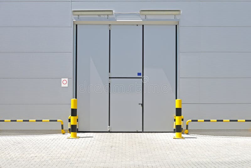 Door Warehouse stock photo. Image of building, loading - 67116834