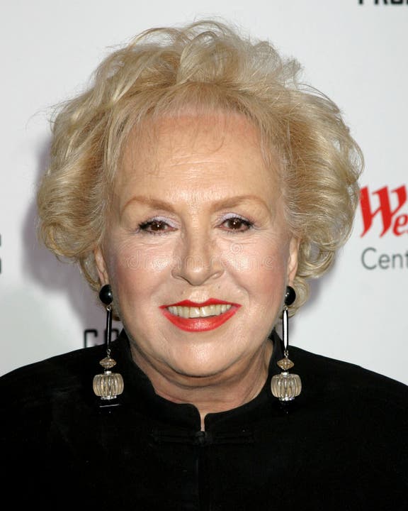 Doris Roberts editorial image. Image of theaters, premiere - 26359015