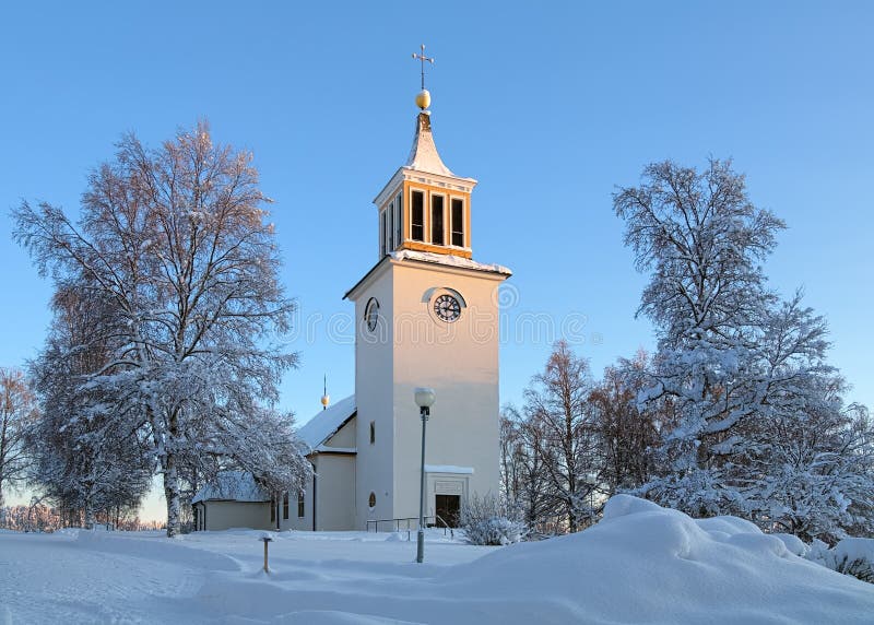 Vilhelmina Kyrka I Vinter, Sverige Arkivfoto - Bild av skandinaviska ...