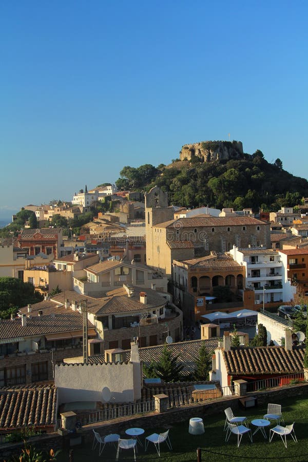Dorp Van Begur, Costa Brava, Girona, Catalunya, Spanje, Stock Foto ...