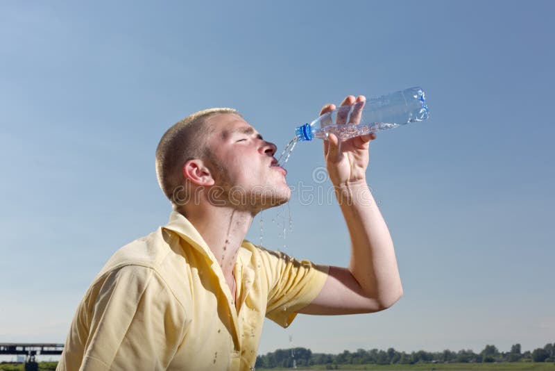 Dorst stock afbeelding. Image of dalingen, platteland - 20624961