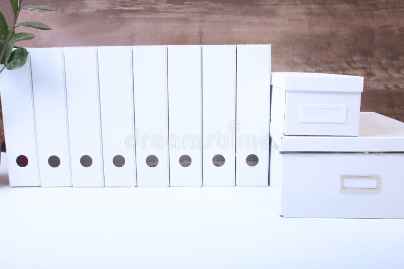 Dossier Avec Les Documents Et Le Document Important Sur Le Fond Photo ...