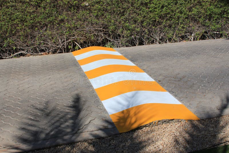 Dosso Stradale 3 Foto Stock - Download 249 Royalty Free Photos