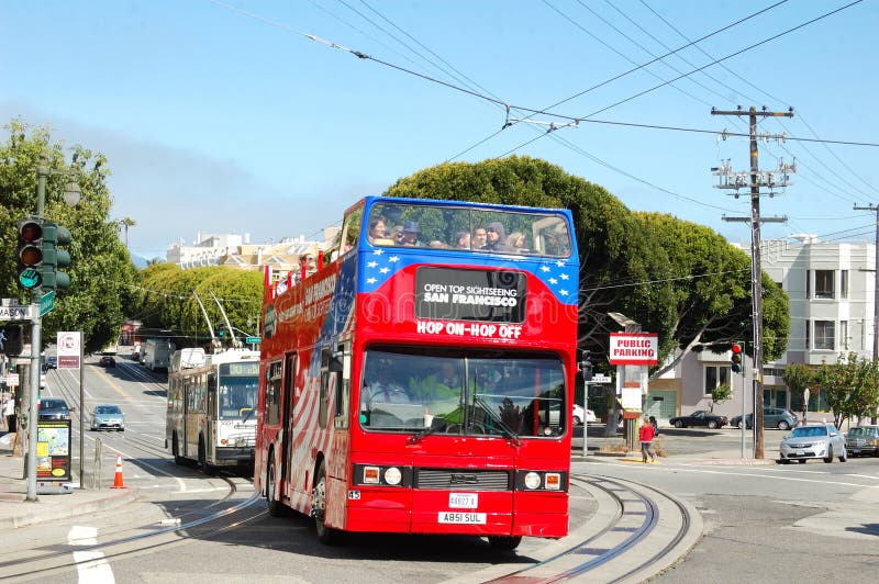 Double Decker bus in SFO editorial photo. Image of traffic - 25347471