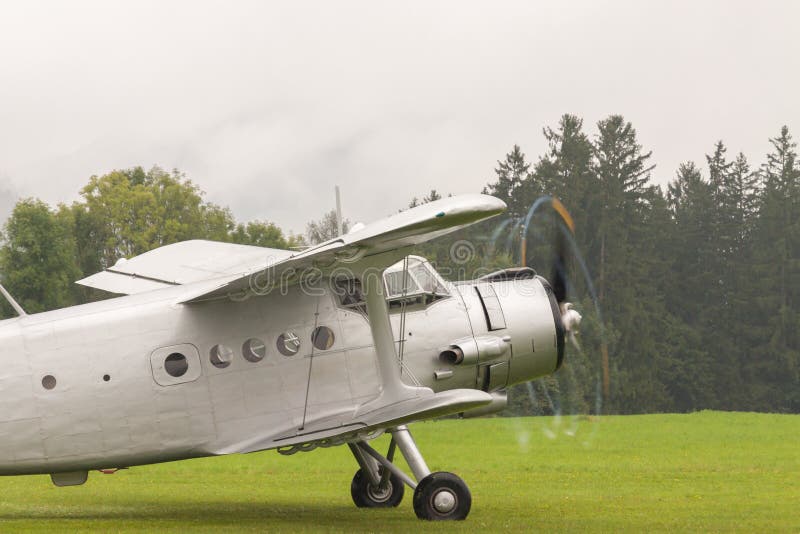 Double Decker - Model Biplane - Aircraft Stock Photo - Image of plane ...