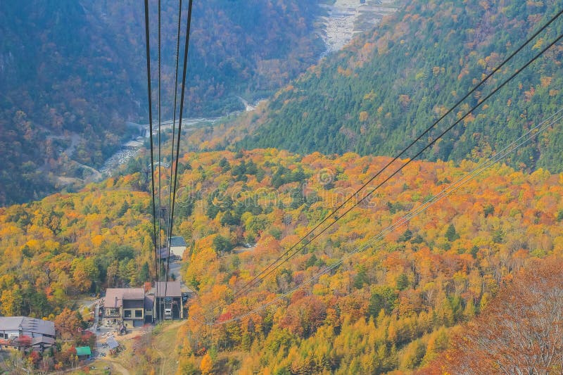 31 Oct 2013 Double Decker Ropeway, the Ropeway in Shinhotaka Mountain ...