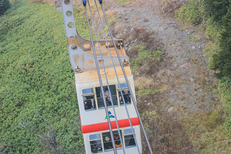 31 Oct 2013 Double Decker Ropeway, the Ropeway in Shinhotaka Mountain ...