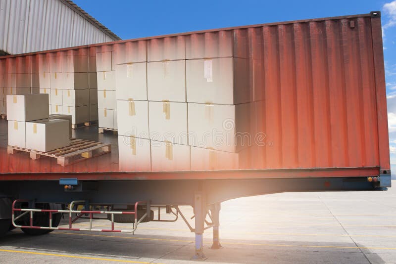 10+ Shipping container trucks Free Stock Photos - StockFreeImages