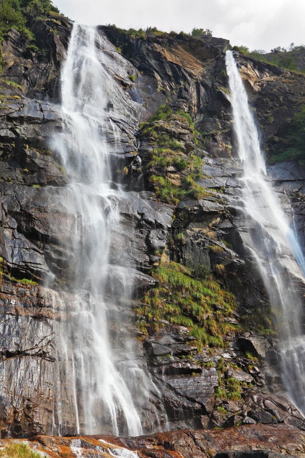 Double waterfall stock photo. Image of amazing, creek - 19488976