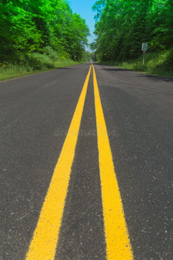 Double yellow line sign stock image. Image of road, driveway - 21579283