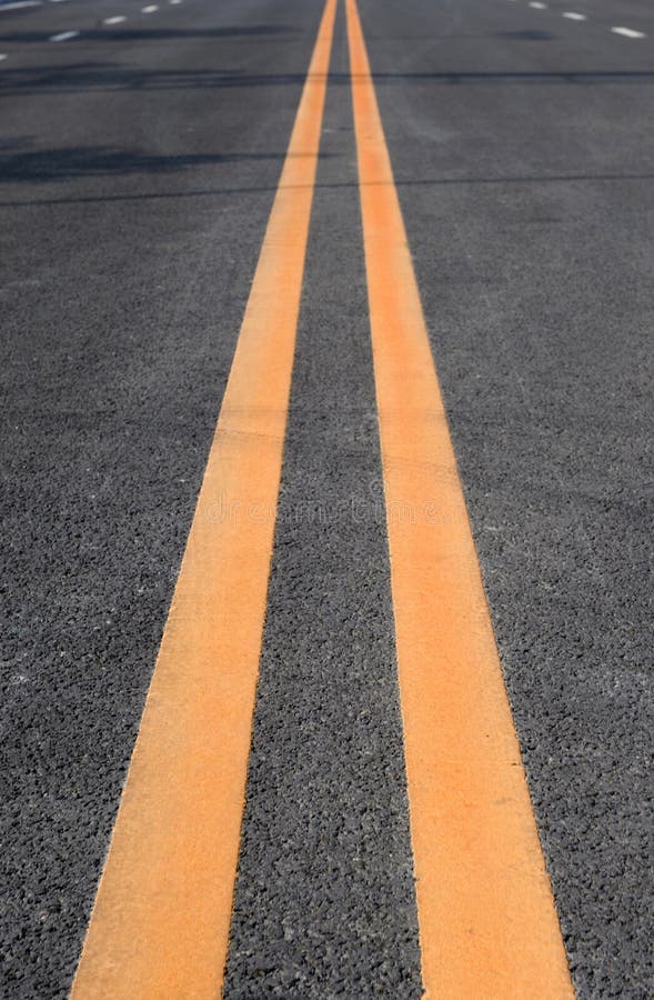 1,042 Double Yellow Lines Road Stock Photos - Free & Royalty-Free Stock ...