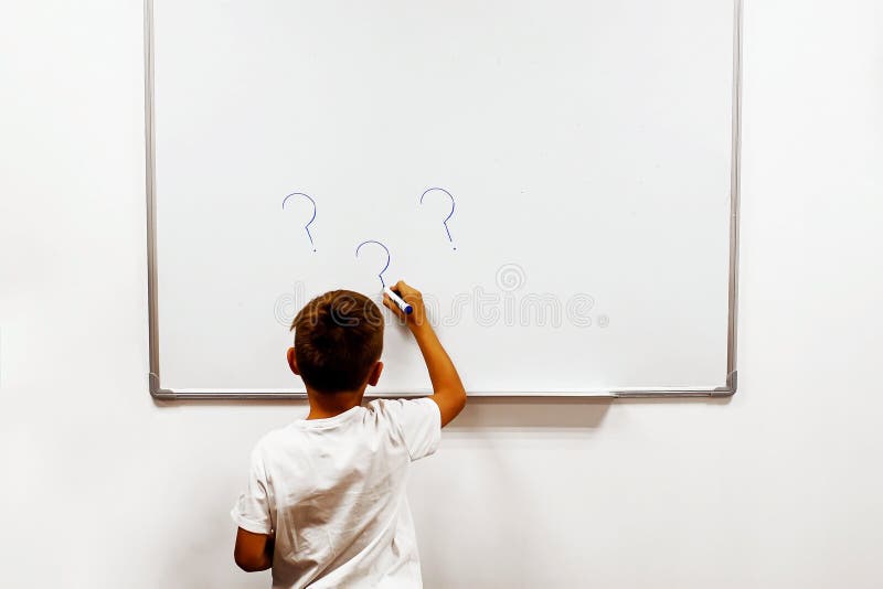 121 Child Thinking Question Marks Stock Photos - Free & Royalty-Free ...