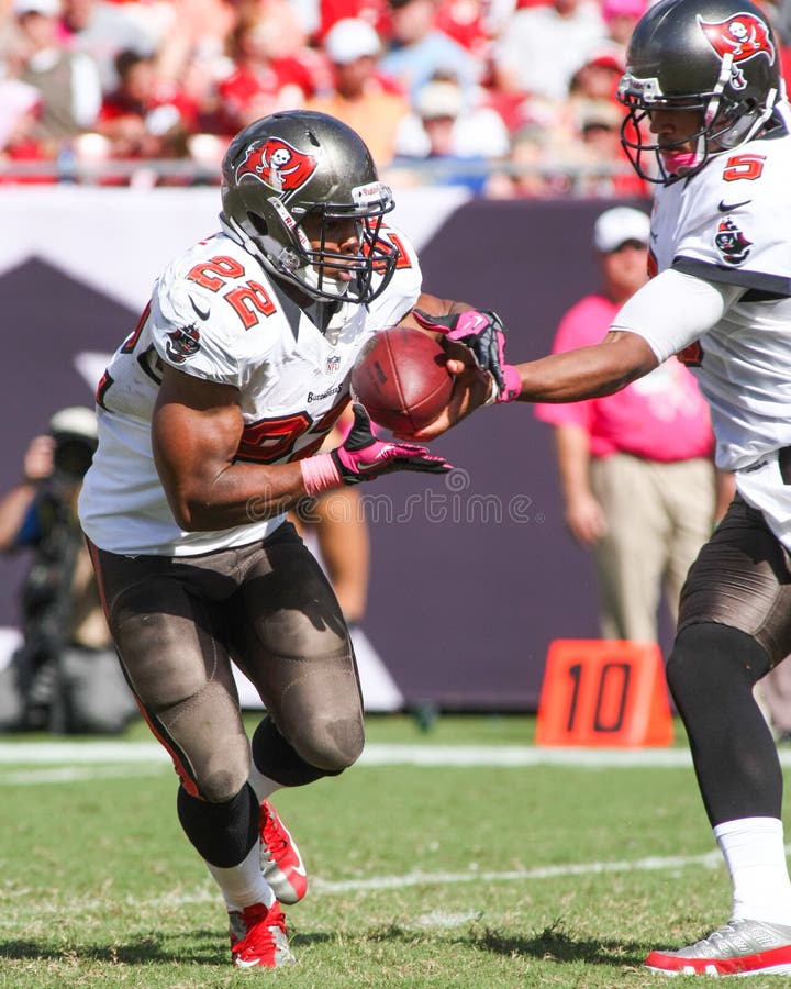Doug Martin editorial image. Image of buccaneers, tampa - 182654660