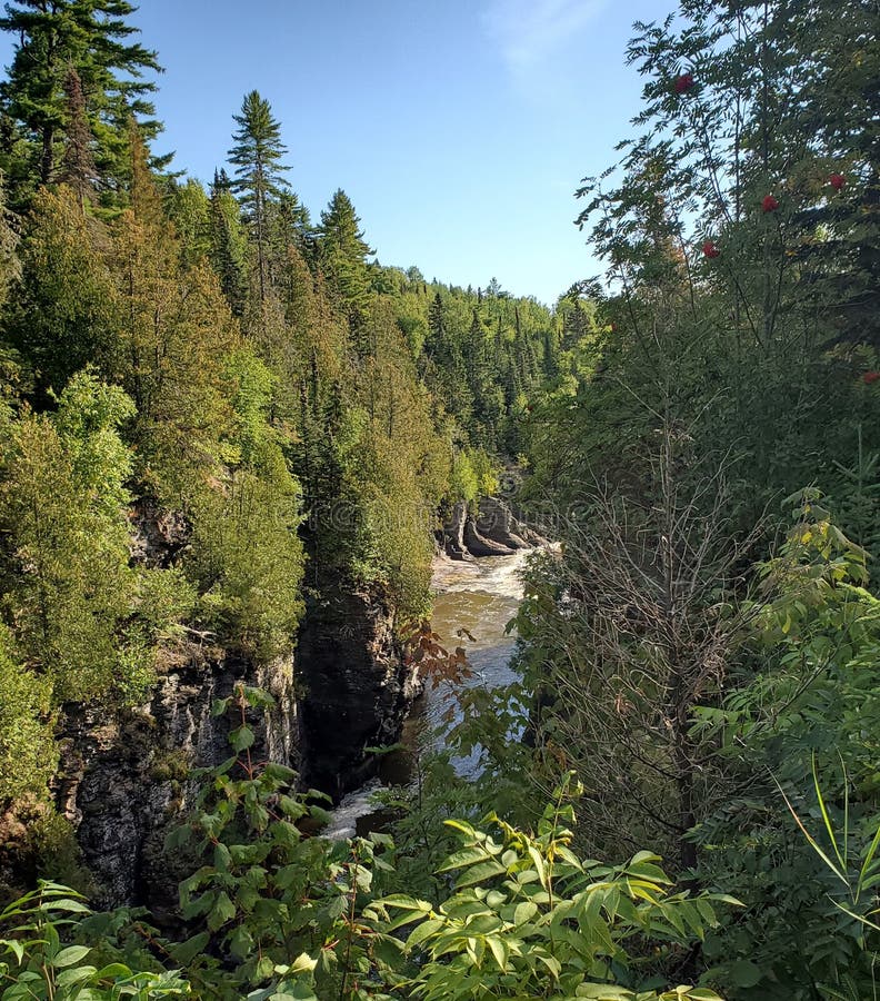 Down River Minnesota stock image. Image of nature, minnesota - 160407745
