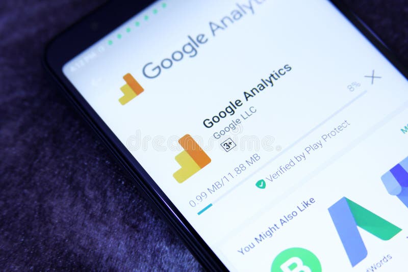 Google Analytics app editorial photography. Image of emblem - 112716622